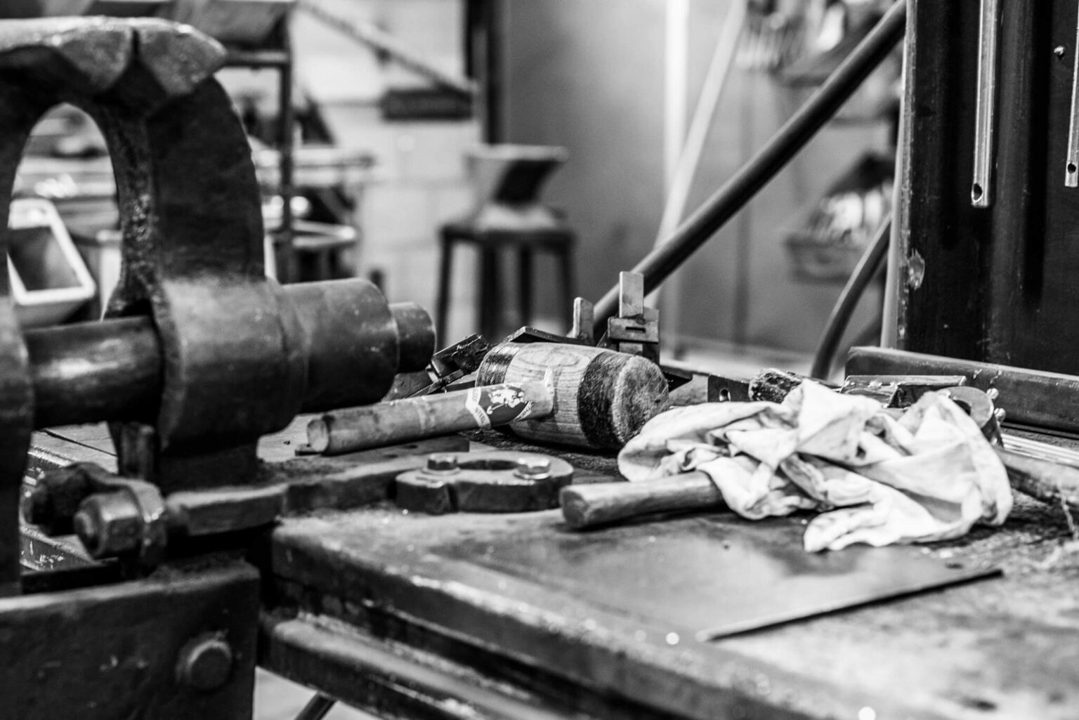 Sneeboer & Zn. [EN] | Hand-forged garden tools for life